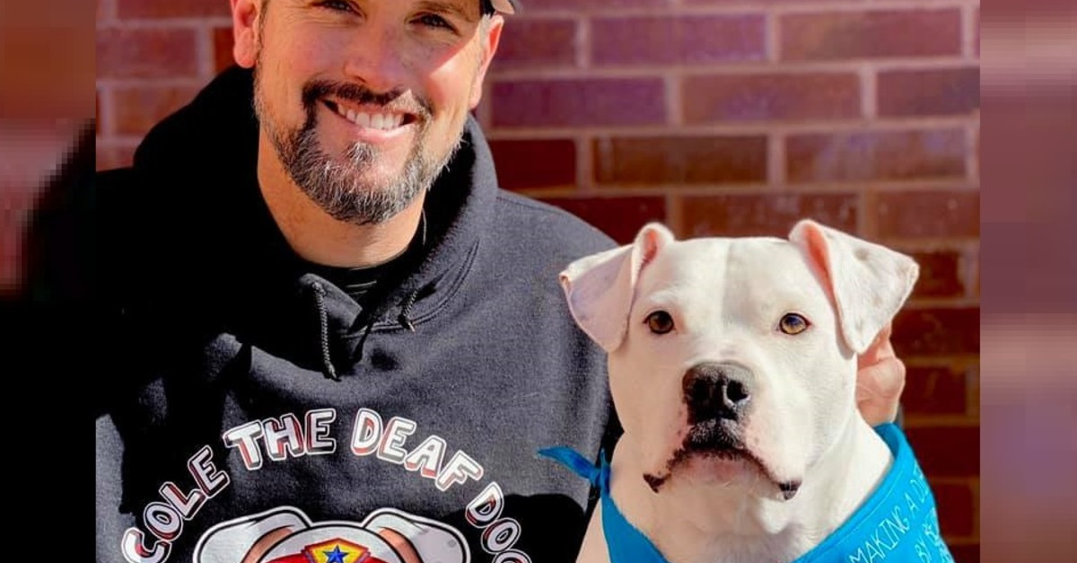 En adoptant un chien sourd, il était loin d’imaginer que son ami ...